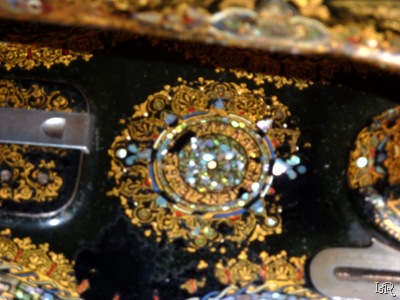 Treadles & Treasures: Kate McKenzie :-)